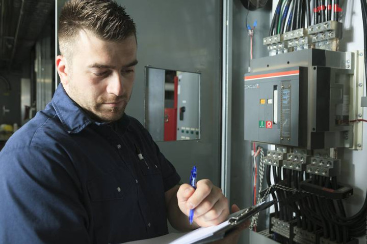 Prolec - Commercial & Compliance Electrician in London